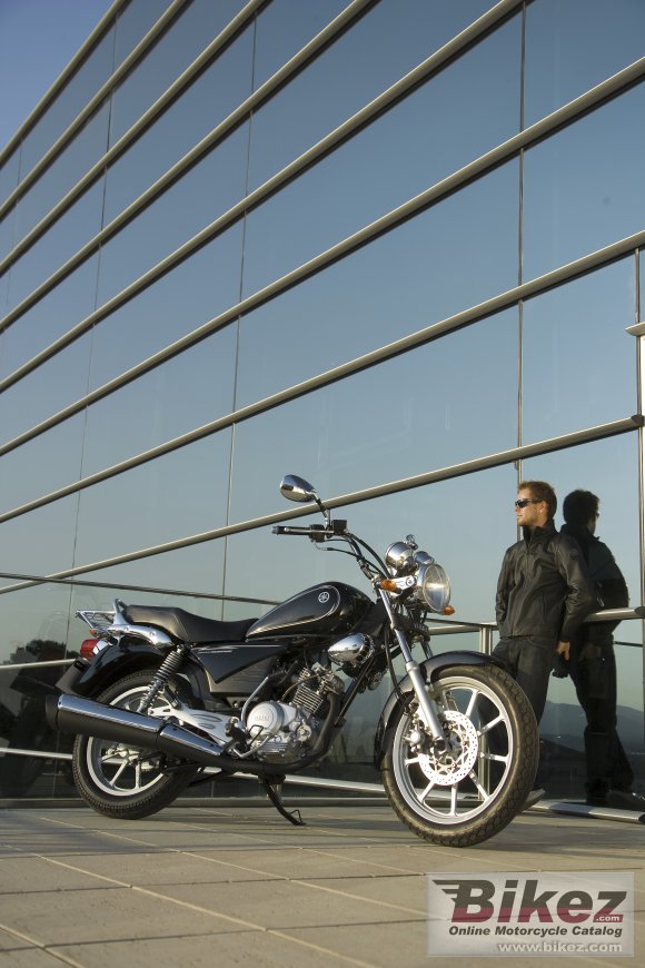 Yamaha YBR125 Custom gallery